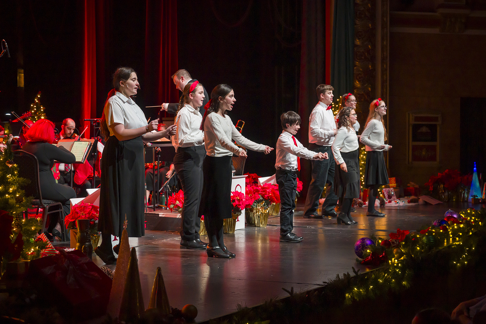 Official Website | Stadium Theatre | Holiday Pops (2025)